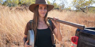 Outback Crystal Hunters - Season 1 - Million Dollar Baby